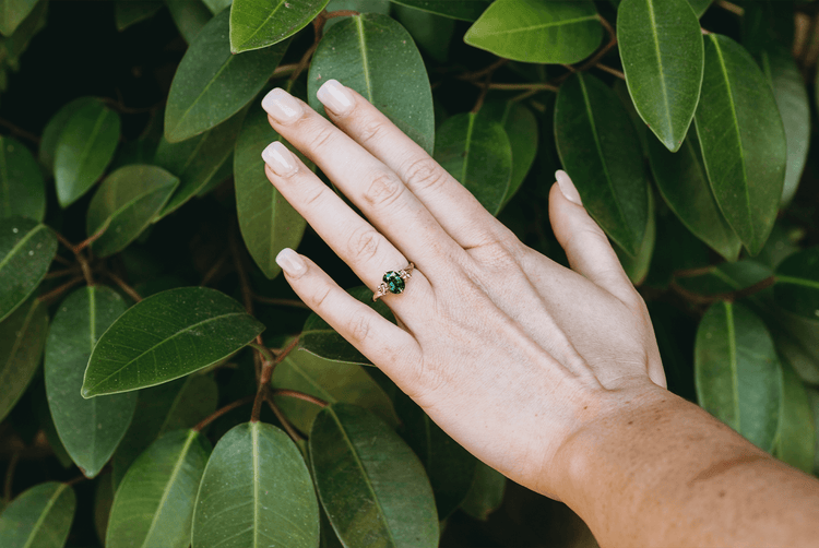 The Ultimate Guide to Teal Sapphires | Jason Ree – Jason Ree Design
